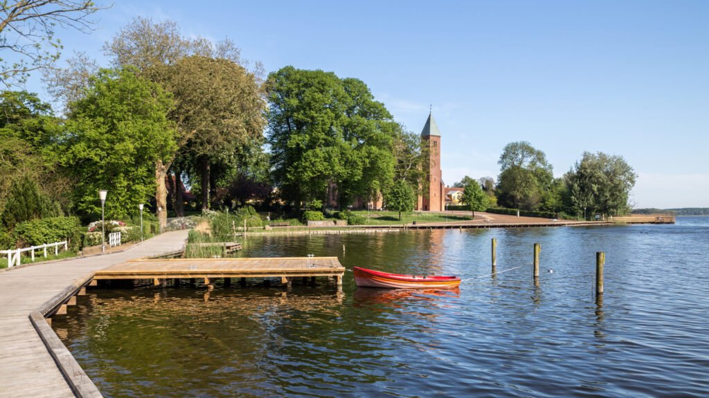 Landinspektør Maribo - Vi har landmålere på hele Lolland